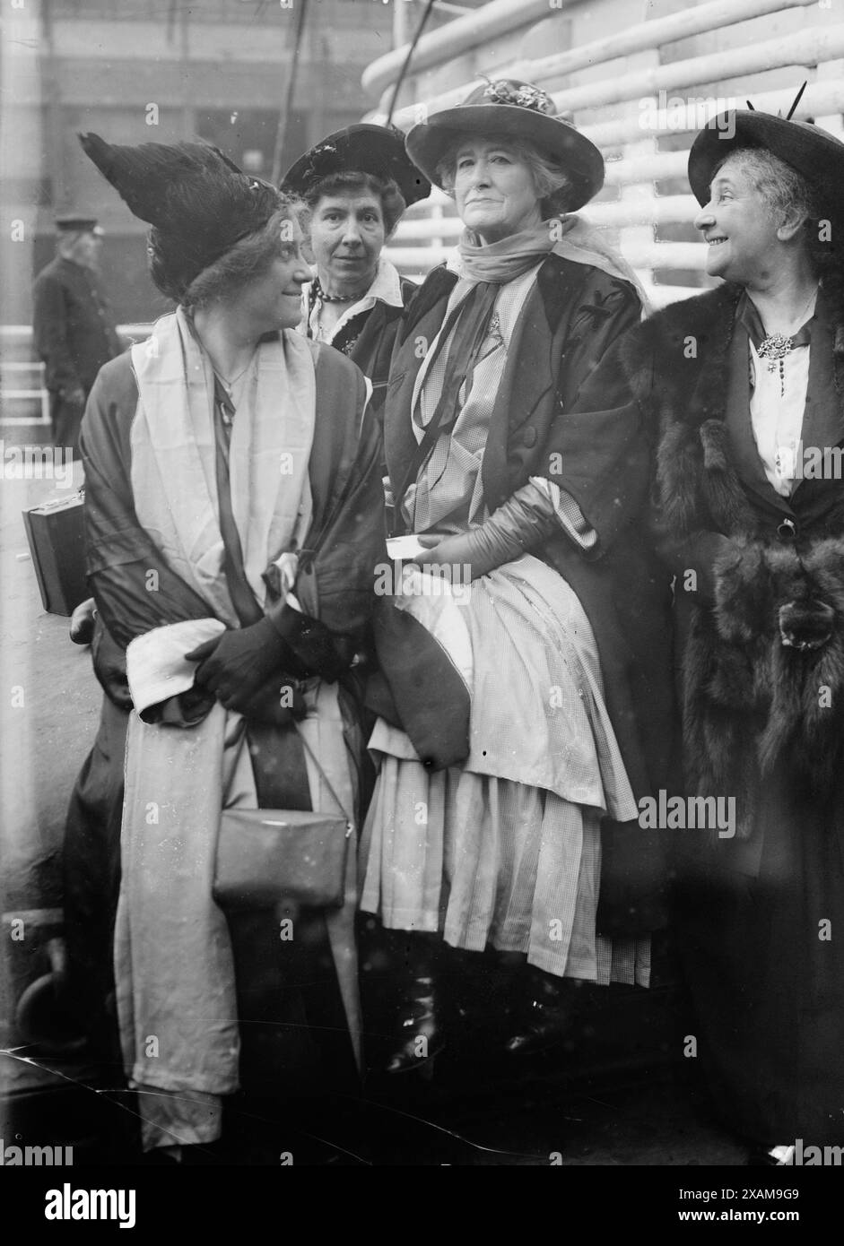 Forbes robertson hi-res stock photography and images - Alamy