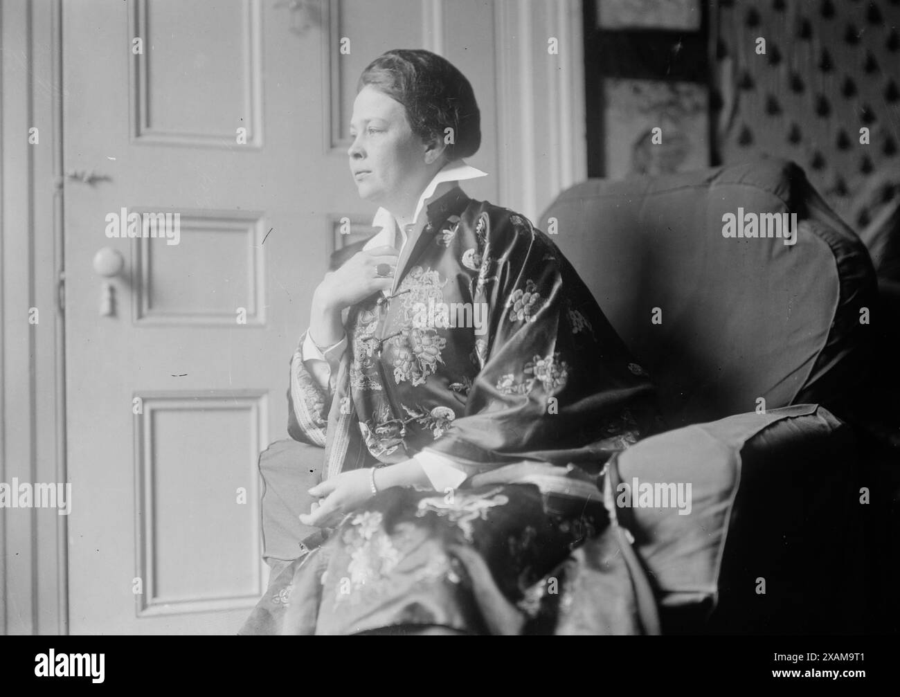 Kathleen Howard, between c1915 and c1920. Shows Canadian-born opera ...