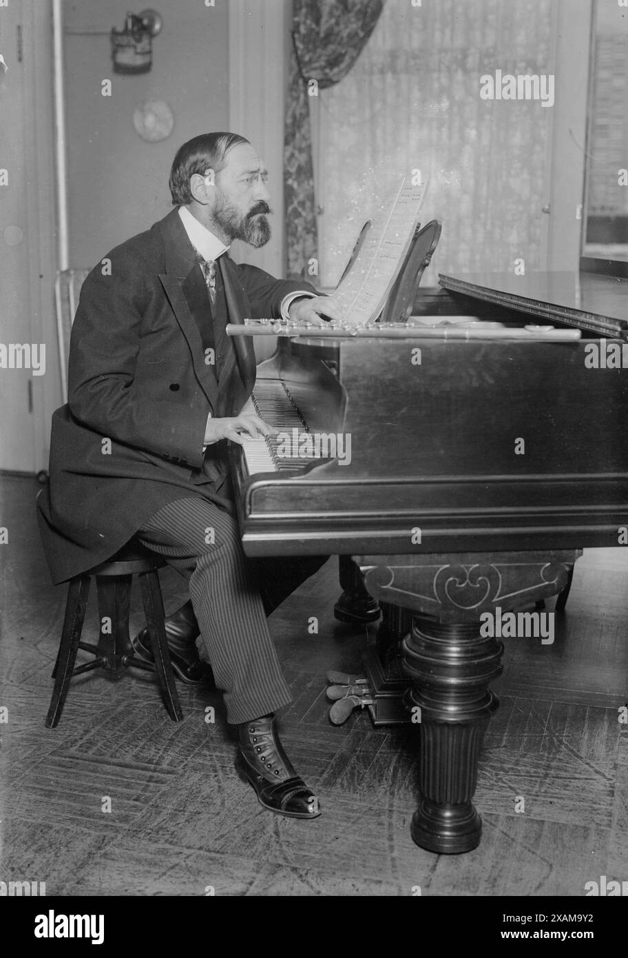 Georges Barrere [at piano], between c1915 and c1920. Shows French ...