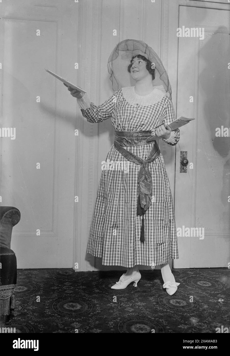 Anna Fitziu, between c1915 and c1920. Shows Anna Fitziu (1887-1967), an ...