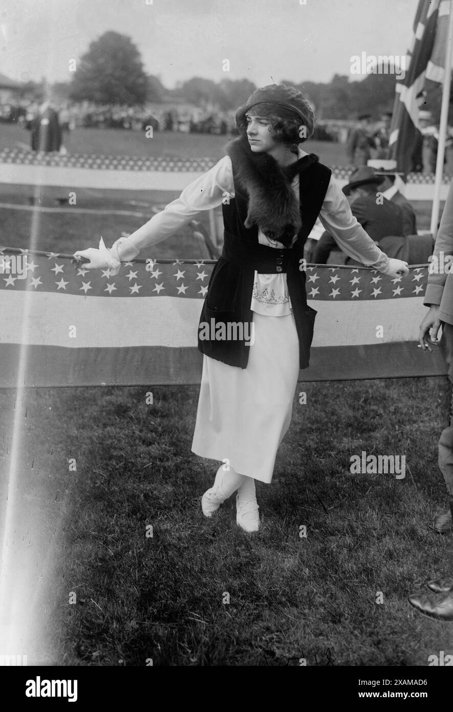 (Flora Payne Whitney) Mrs. Roderick Tower, between c1915 and c1920 ...