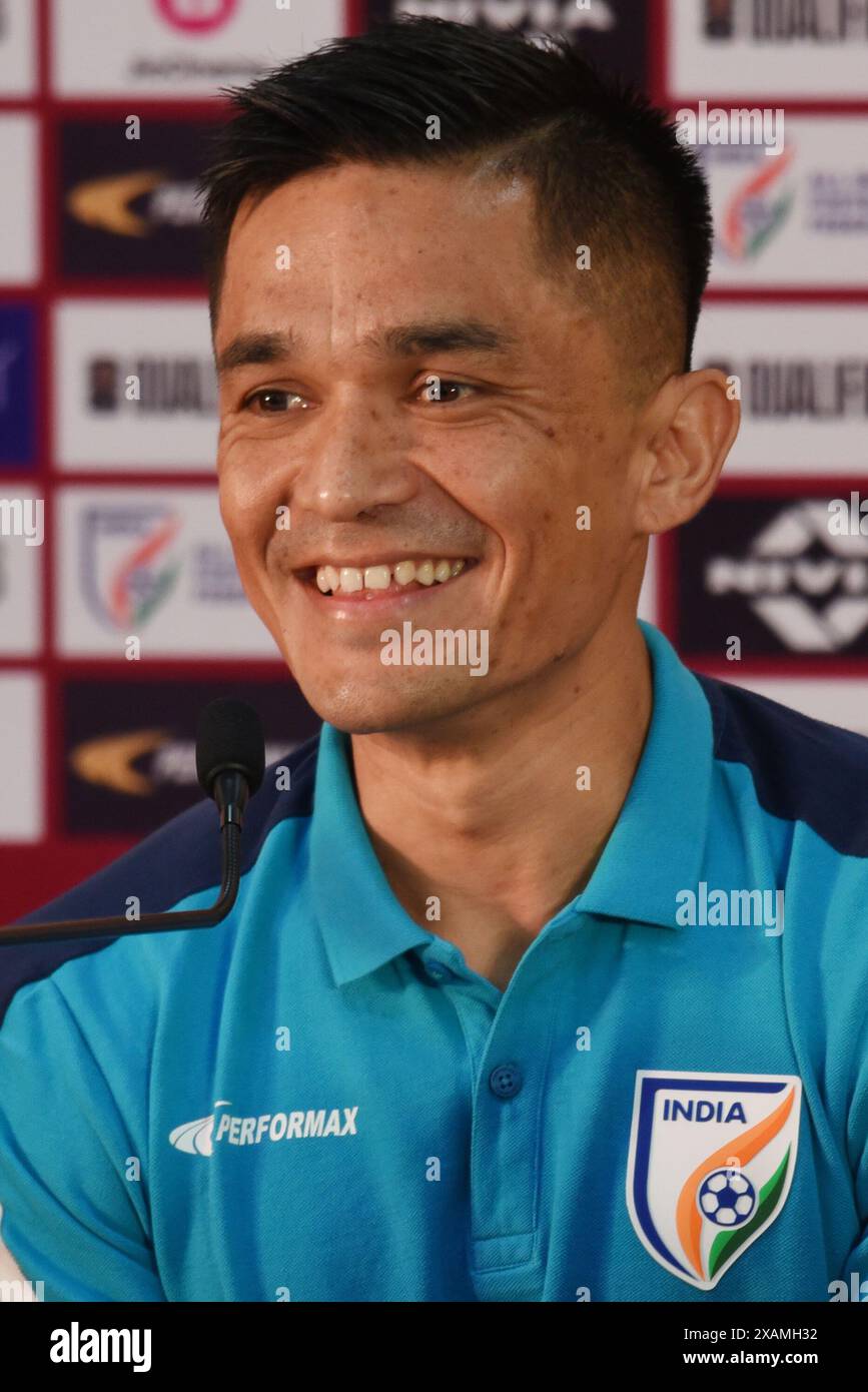 Kuwait national team football hi-res stock photography and images - Alamy