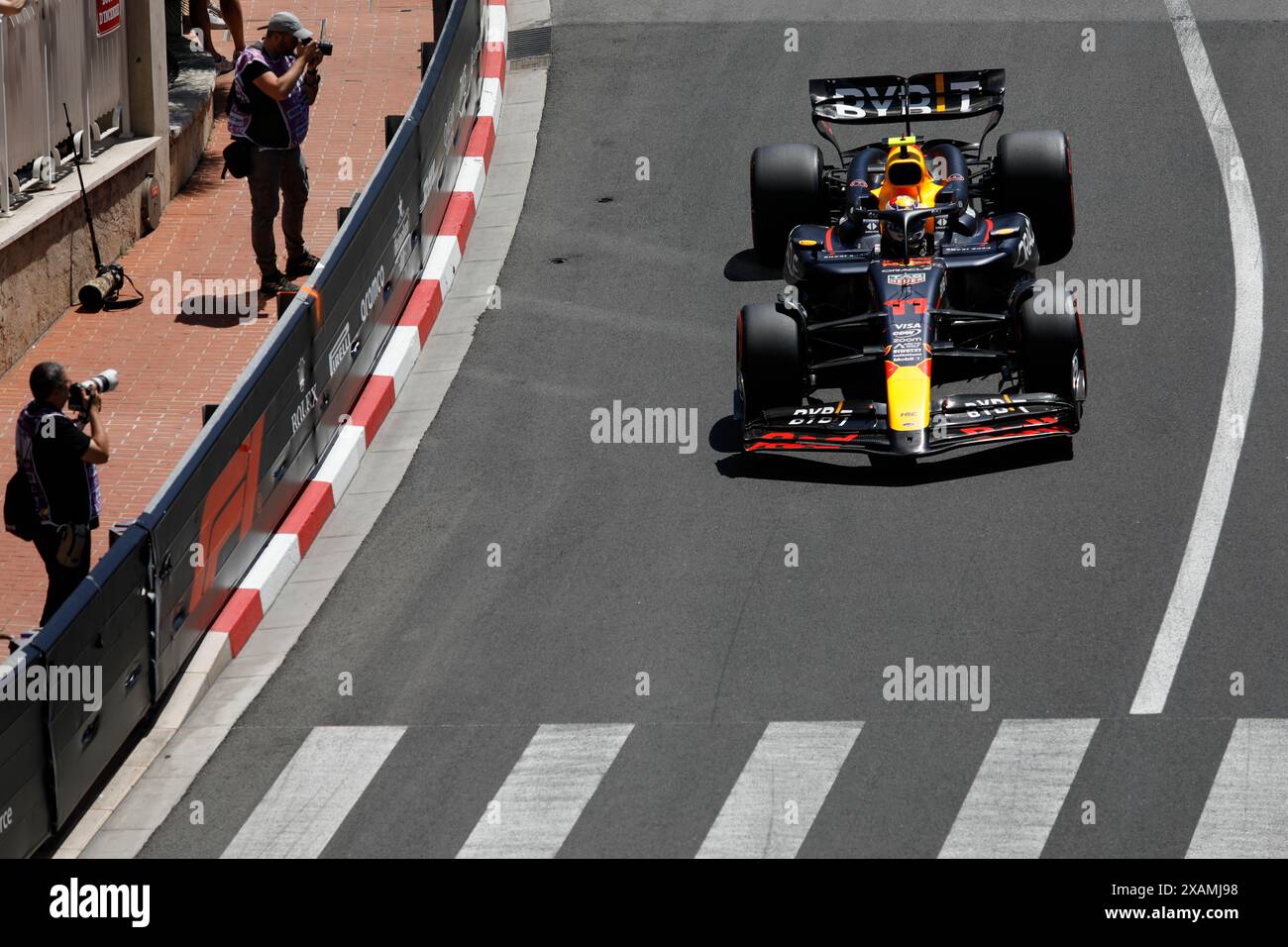 Red bull racing rb20 on track hi-res stock photography and images - Alamy