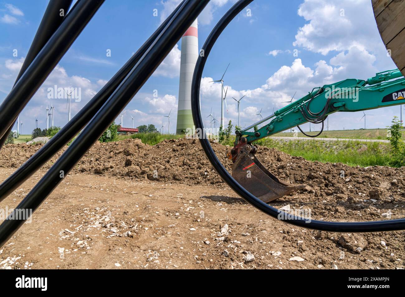 Windpark östlich von Lichtenau, Mittelspannungs Erdkabel werden ...