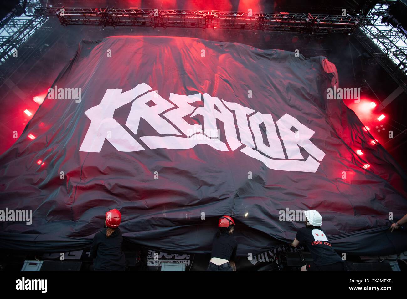 Die Deutsche Thrash Metal Band Kreator Während Ihres Auftritte Im