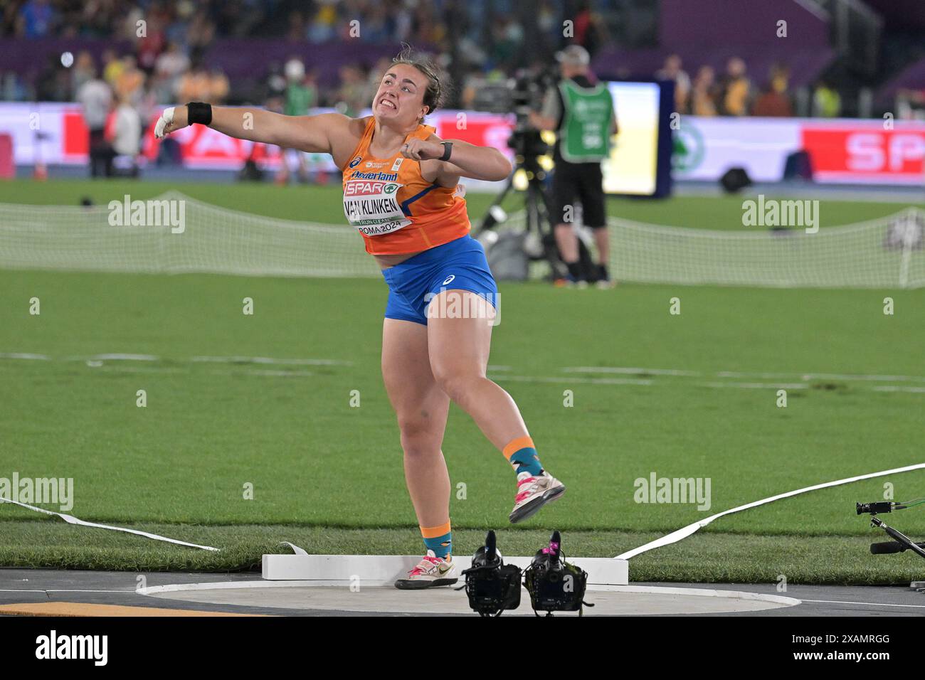 Jorinde van klinken shot put hi-res stock photography and images - Alamy