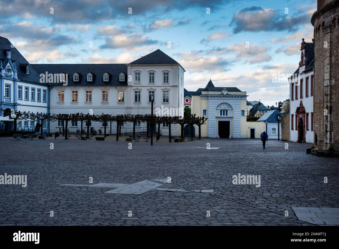 Former provosts house hi-res stock photography and images - Alamy