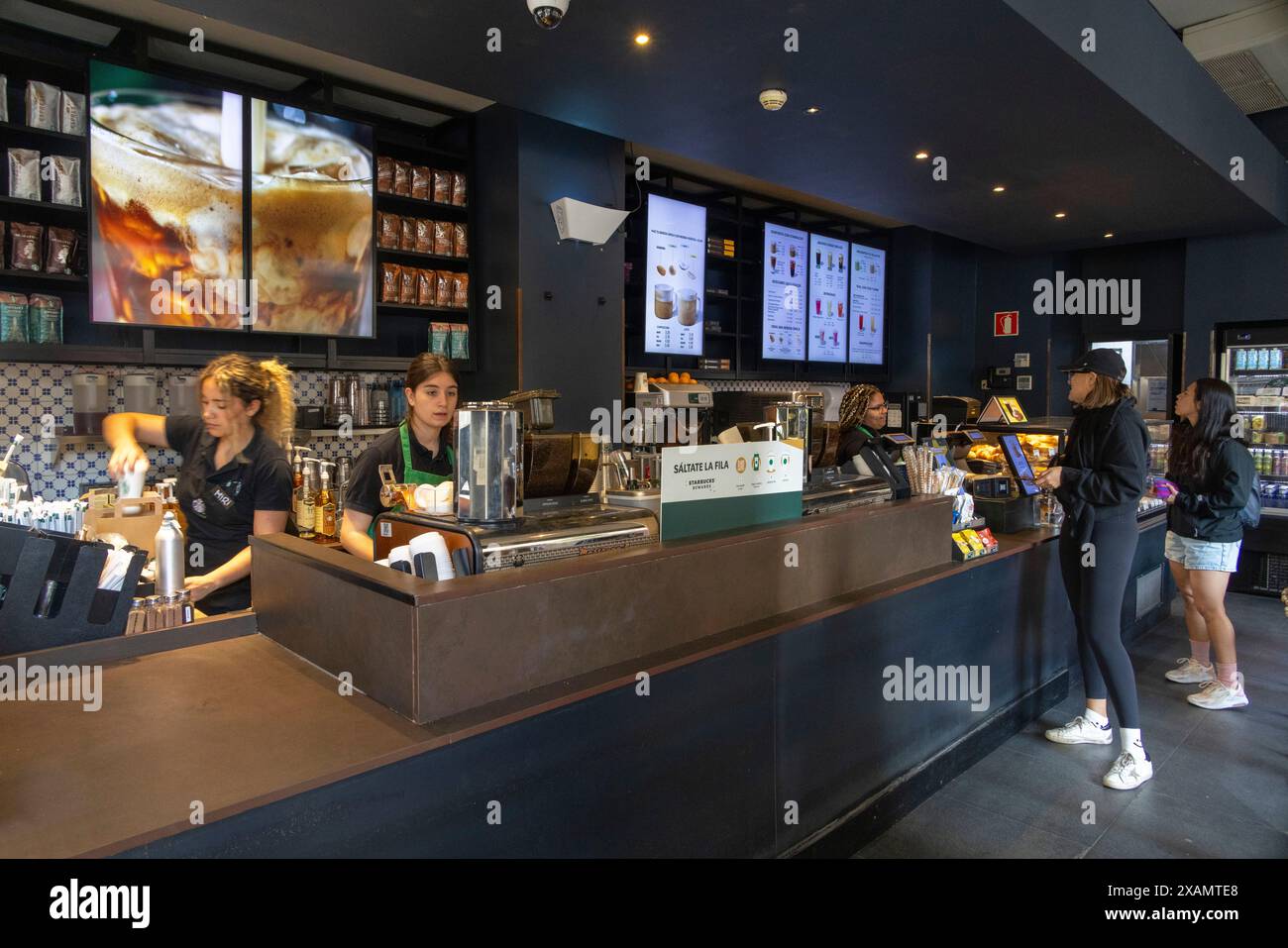 Interior cafe starbucks hi-res stock photography and images - Alamy
