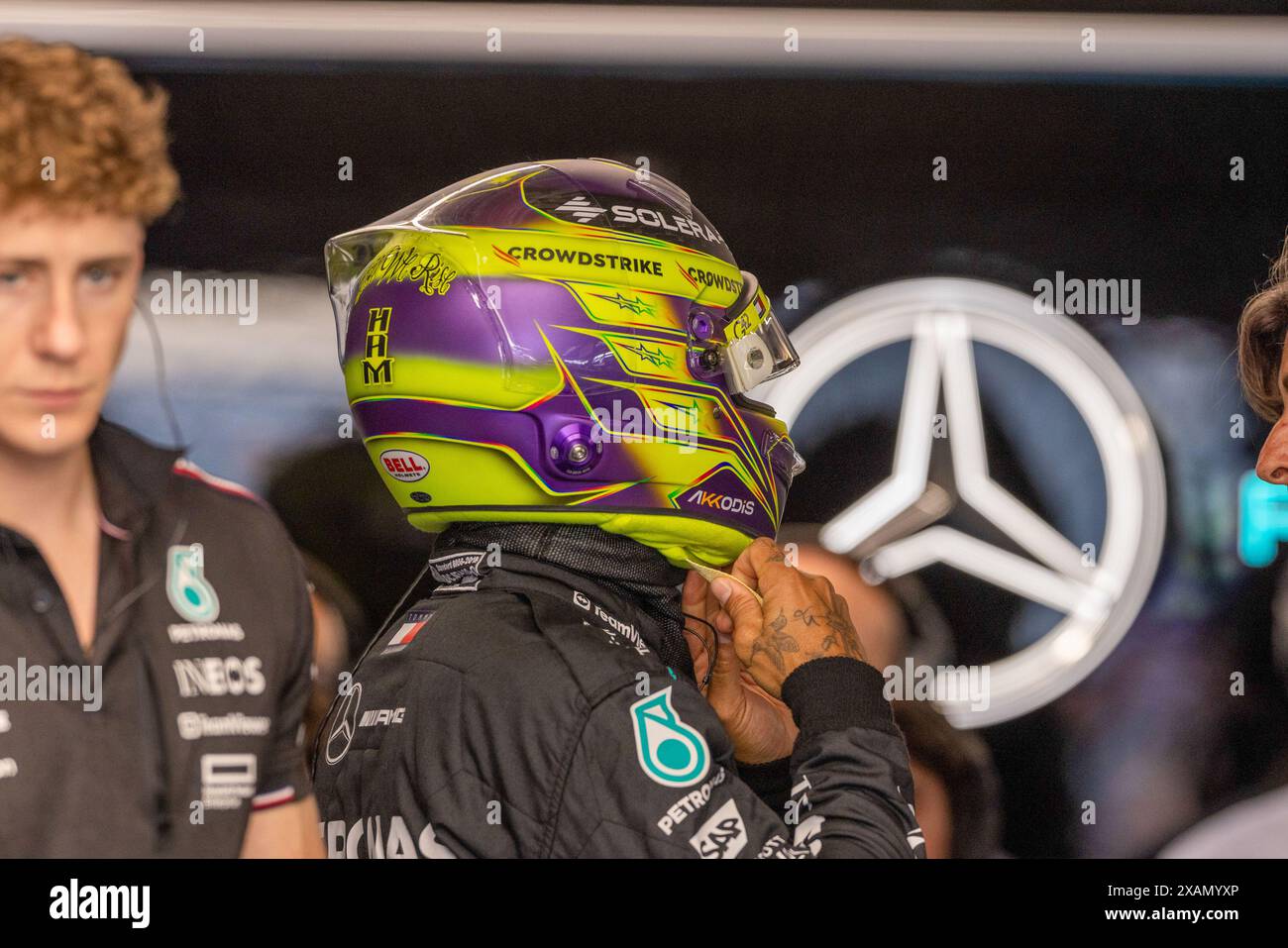 Lewis Hamilton (GBR) - Mercedes-AMG PETRONAS F1 Team - Mercedes W15 ...