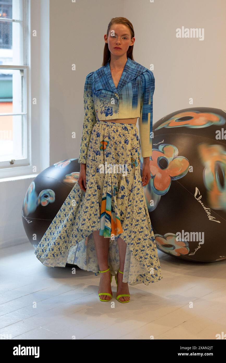 Claudia wang presentation hi-res stock photography and images - Alamy