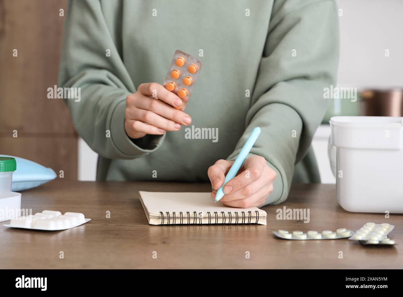 List of medications home hi-res stock photography and images - Alamy