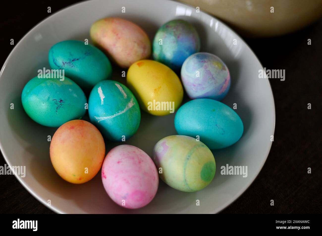 Coloring bunny hi-res stock photography and images - Alamy