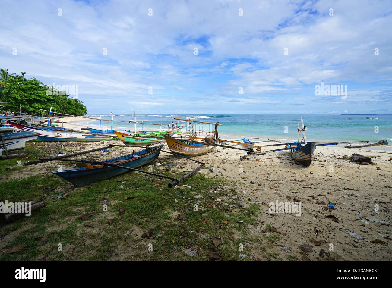 Pantai Labuan Jukung Beach, Krui, Pesisir Barat, Lampung, Indonesia ...
