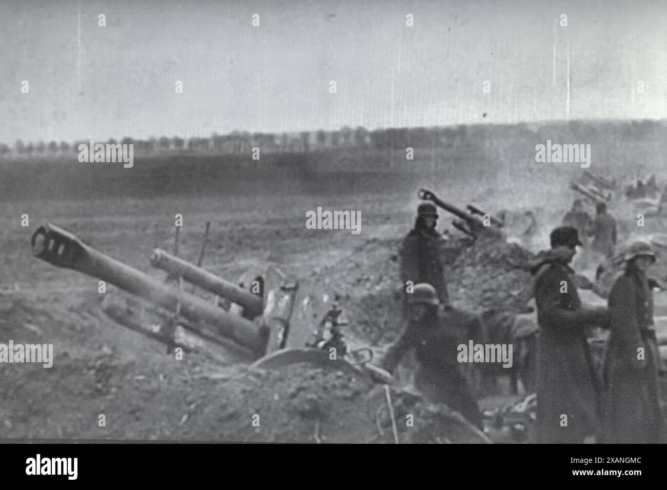 World War Two B&W Screenshot photo . German Light Field Howitzers Fire ...