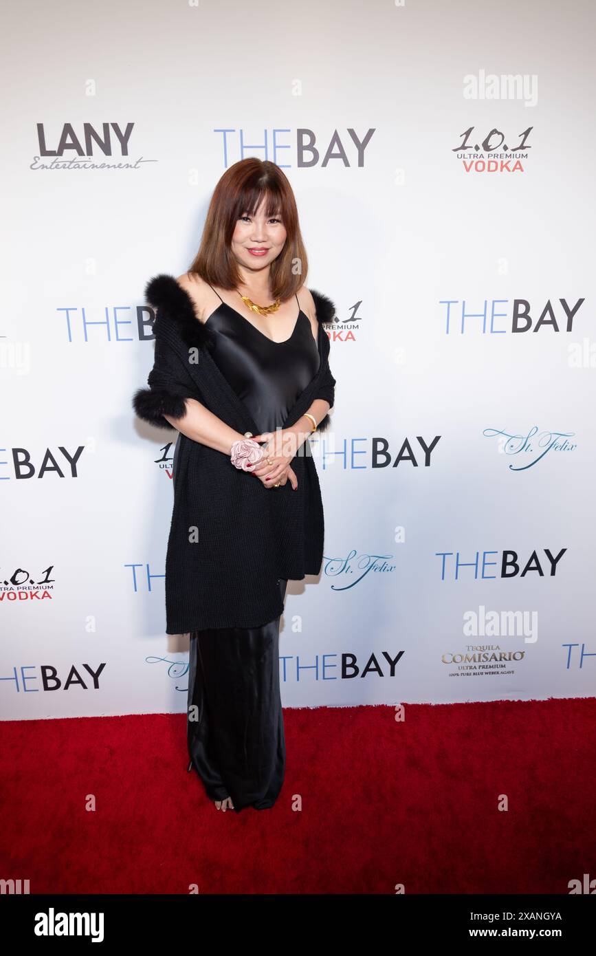 Helen qi hi-res stock photography and images - Alamy