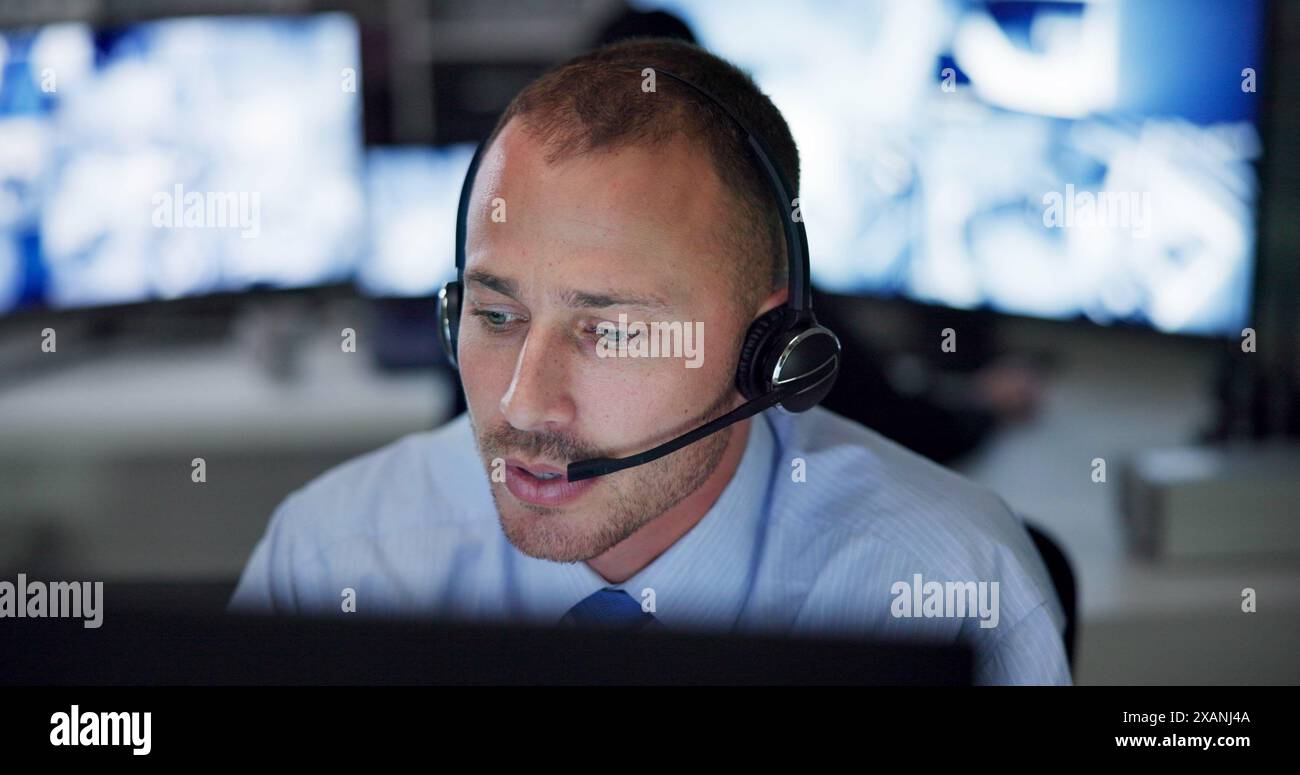 Cctv monitors control room hi-res stock photography and images - Alamy