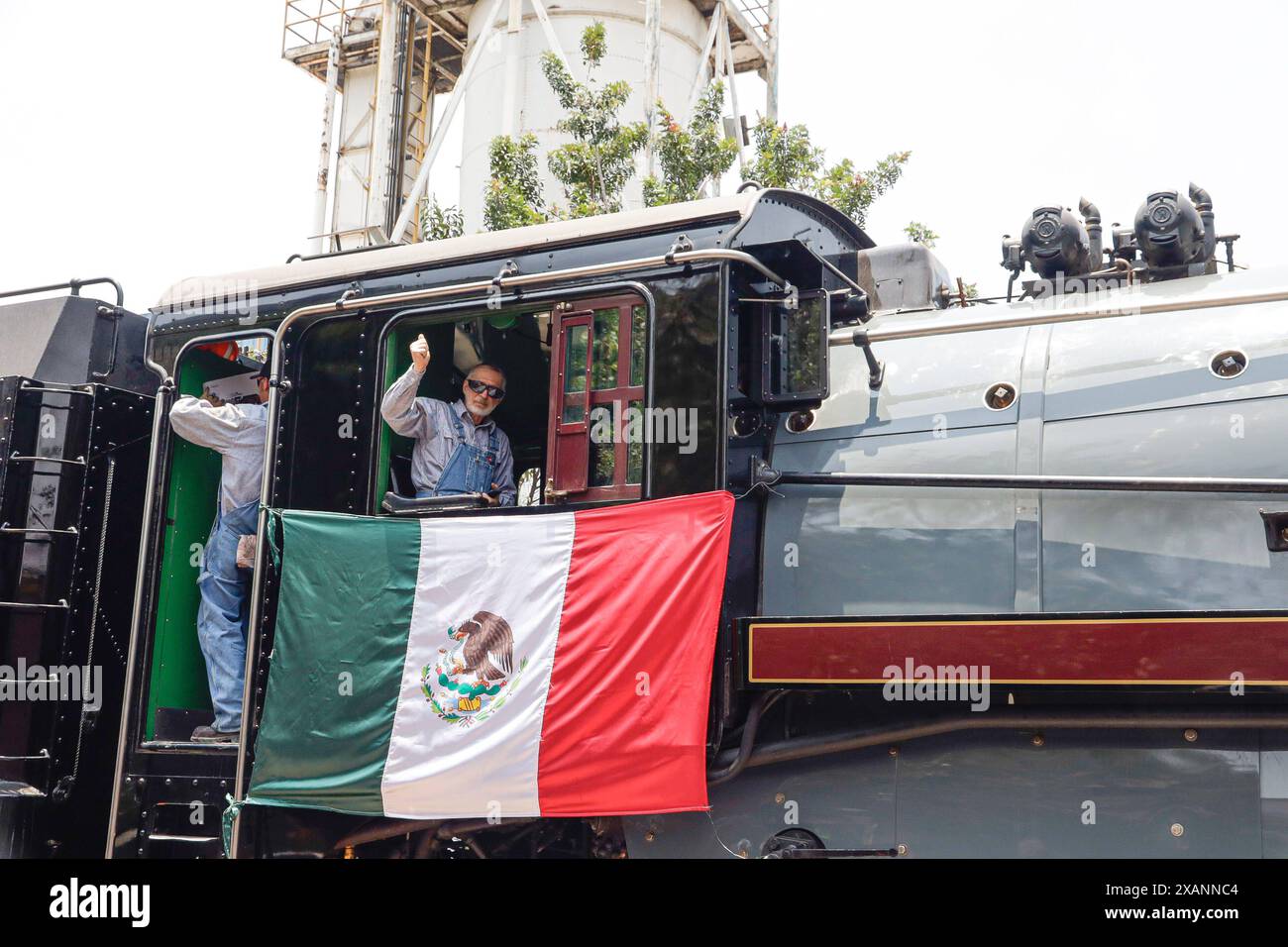 Final Spike Steam Tour A Railroader is seen inside of the Empress 2816 ...