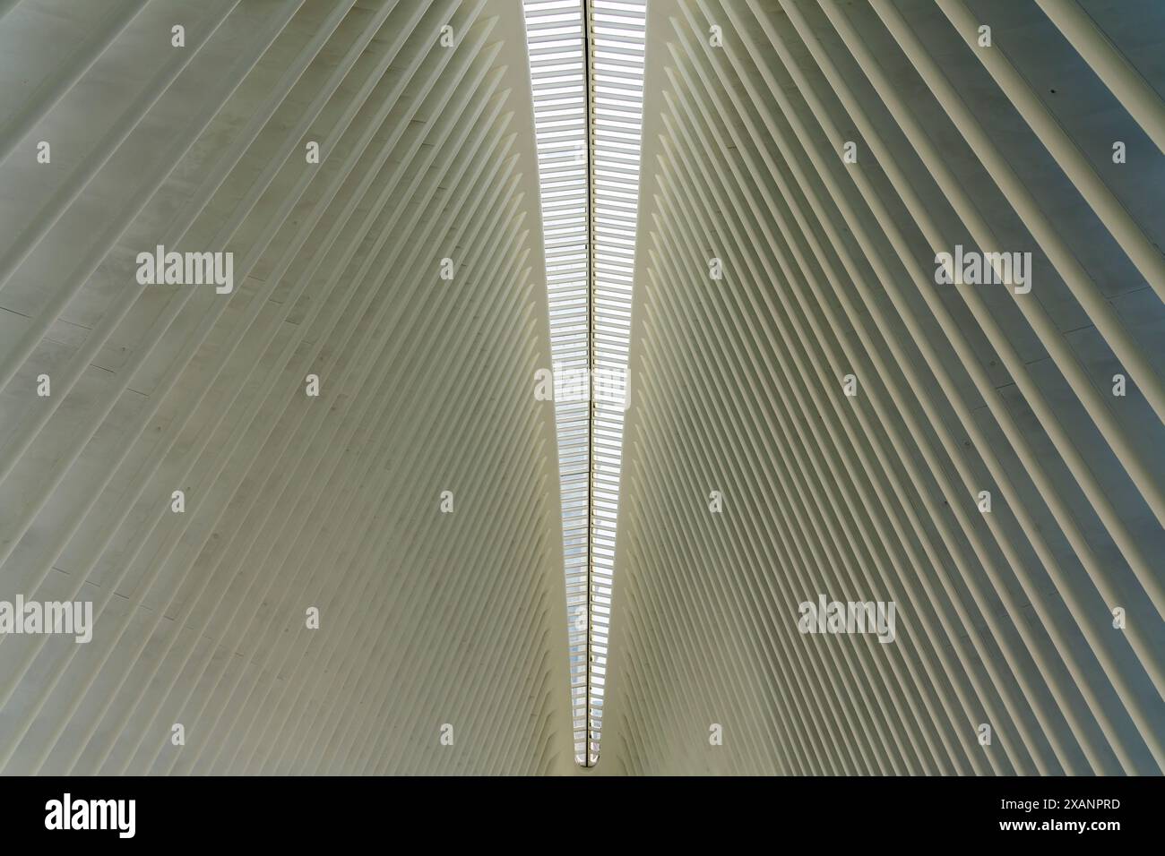 Westfield World trade center shopping mall in Lower Manhattan and ...