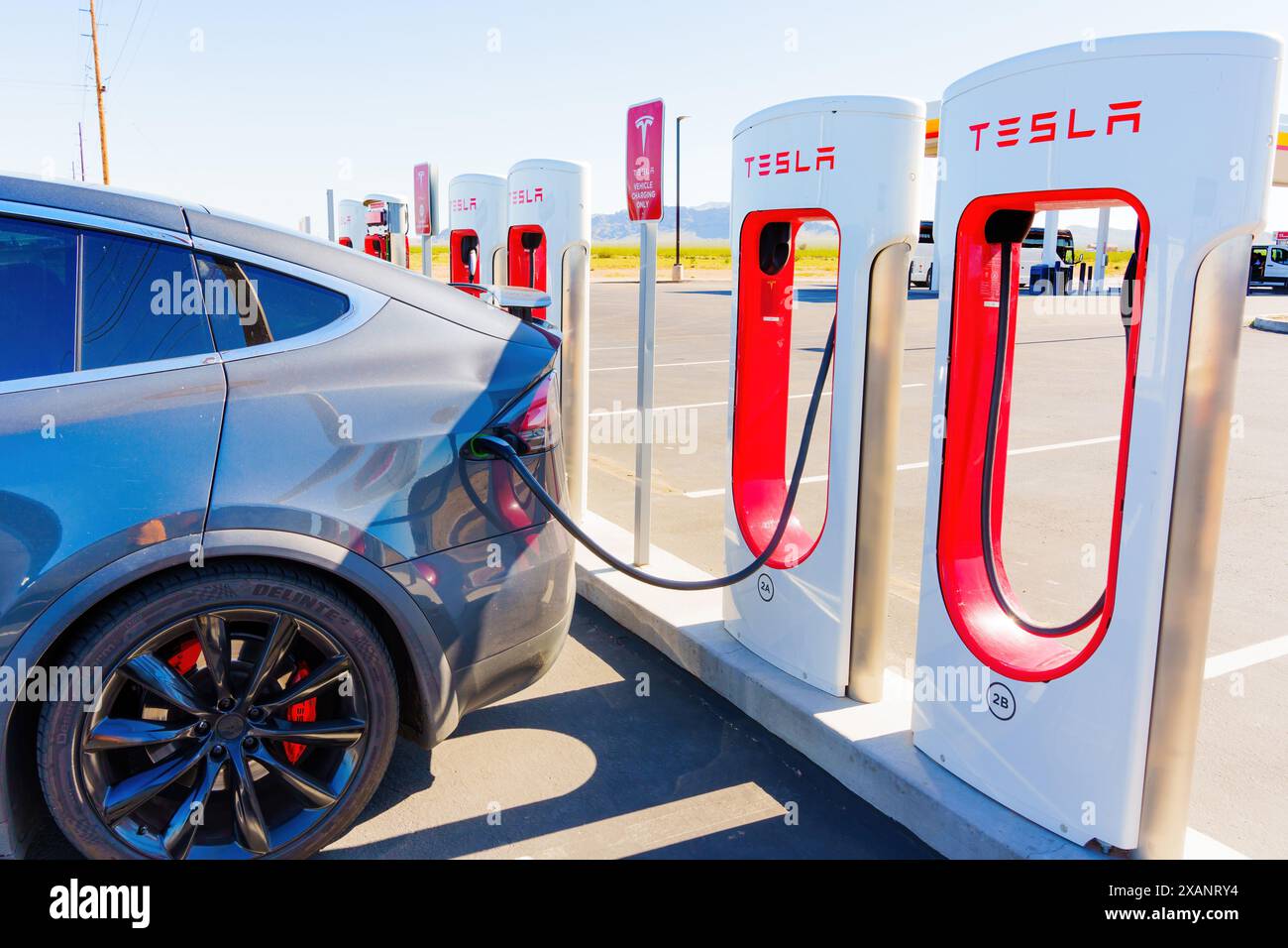 White Hills, Arizona - April 14, 2024: Tesla Vehicle Replenishes Its ...