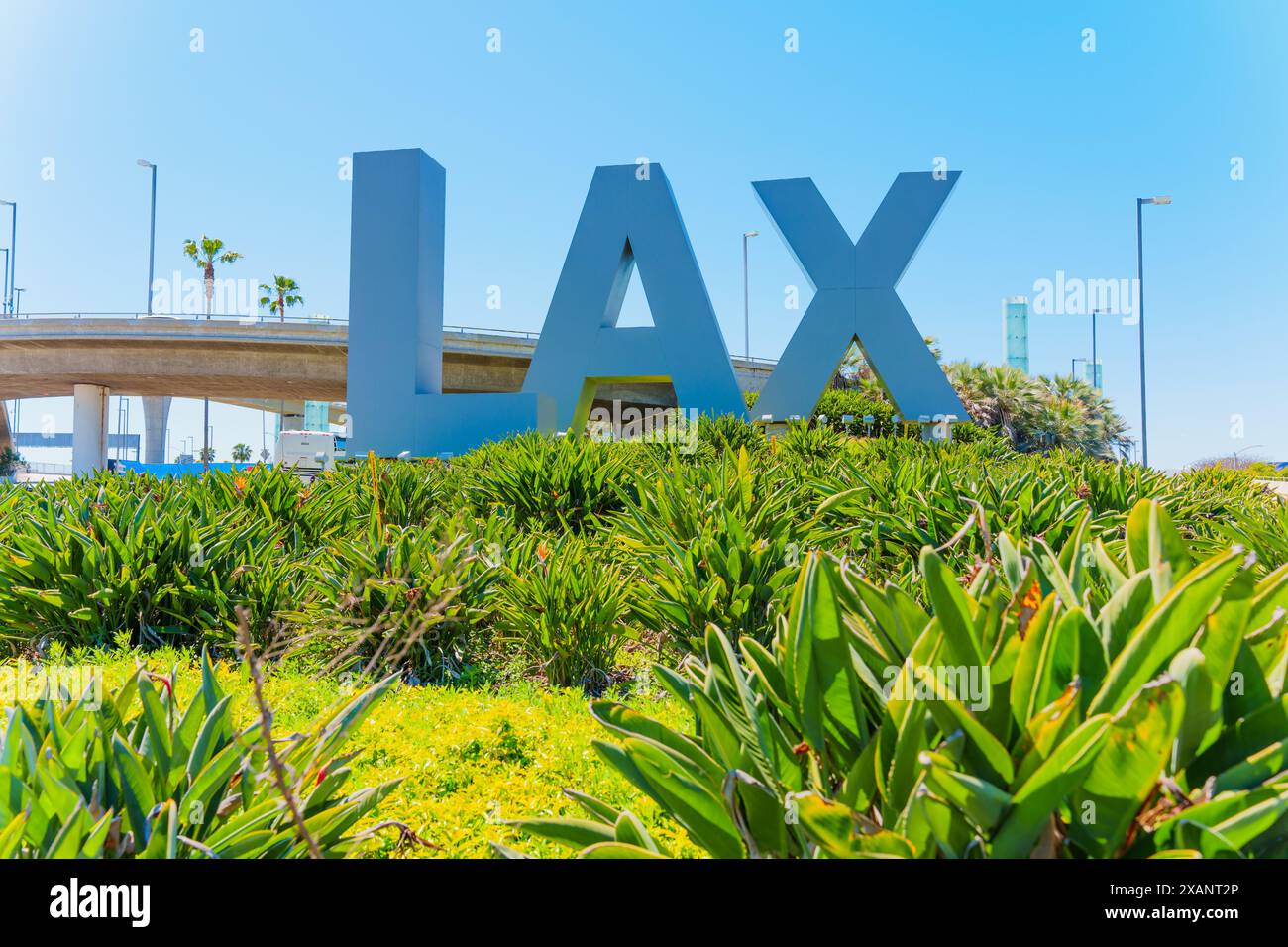 Lax sign airport gateway hi-res stock photography and images - Alamy