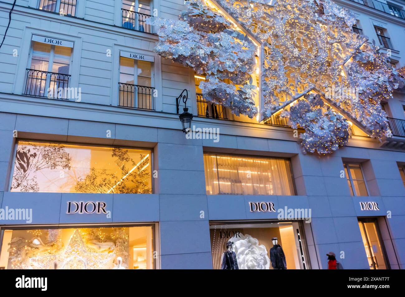 Christian dior building paris hi-res stock photography and images - Alamy