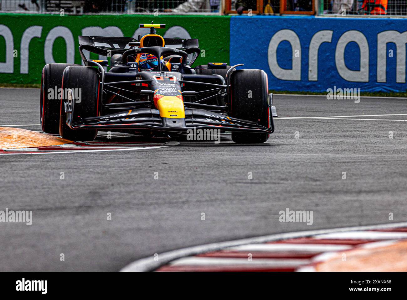 Sergio Perez (MEX) - Oracle Red Bull Racing - Red Bull RB20 - Honda ...