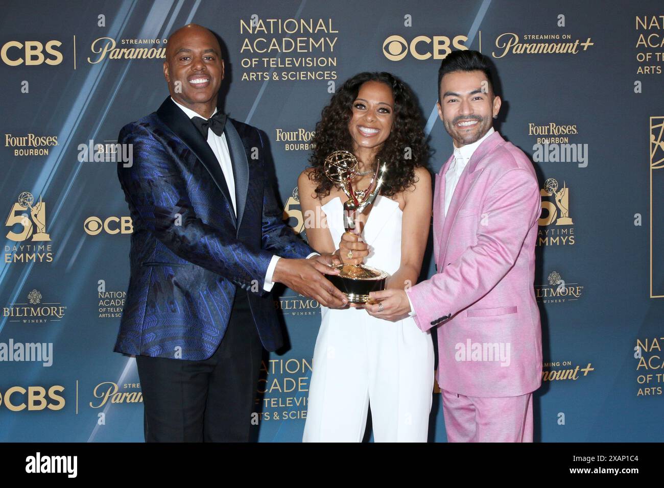 LOS ANGELES - JUN 7: Kevin Frazier, Nischelle Turner, Denny Directo at ...