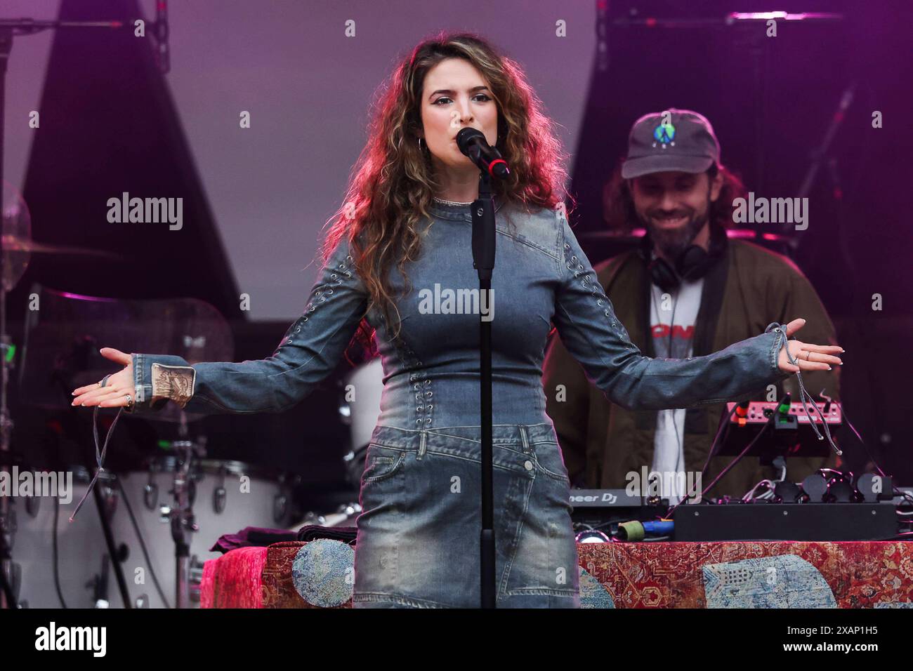 Nena band hi-res stock photography and images - Alamy