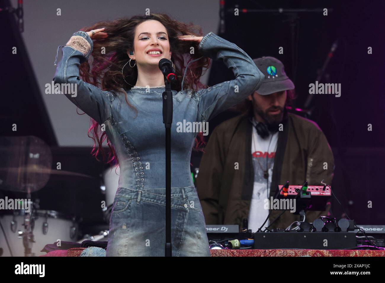 Nena band hi-res stock photography and images - Alamy