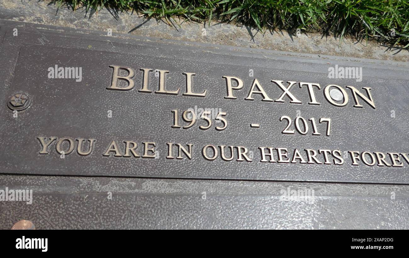 Los Angeles, California, USA 6th June 2024 Actor Bill Paxton Grave in ...