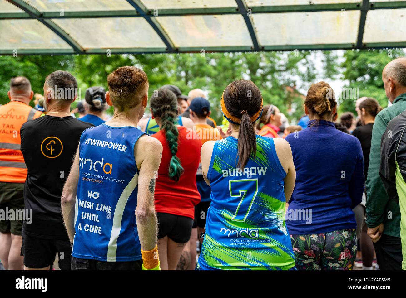 Leeds, UK. 8th June 2024. Cross Flatts parkrun. Park runner’s from Leeds and other cities ...
