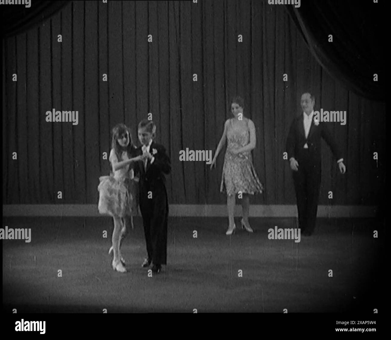 The charleston dance 1920s hi-res stock photography and images - Alamy