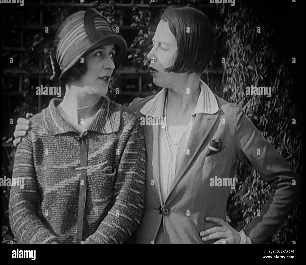 British Artists Norah Blaney and Gwen Farrah Posing for the Camera ...