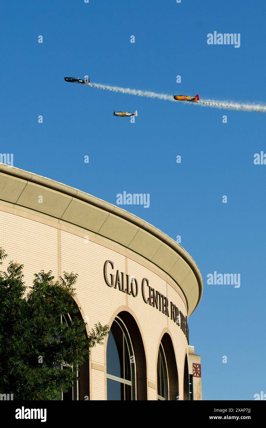 Modesto, Ca, USA. 7th June, 2024. Vintage warplanes fly over Gallo ...