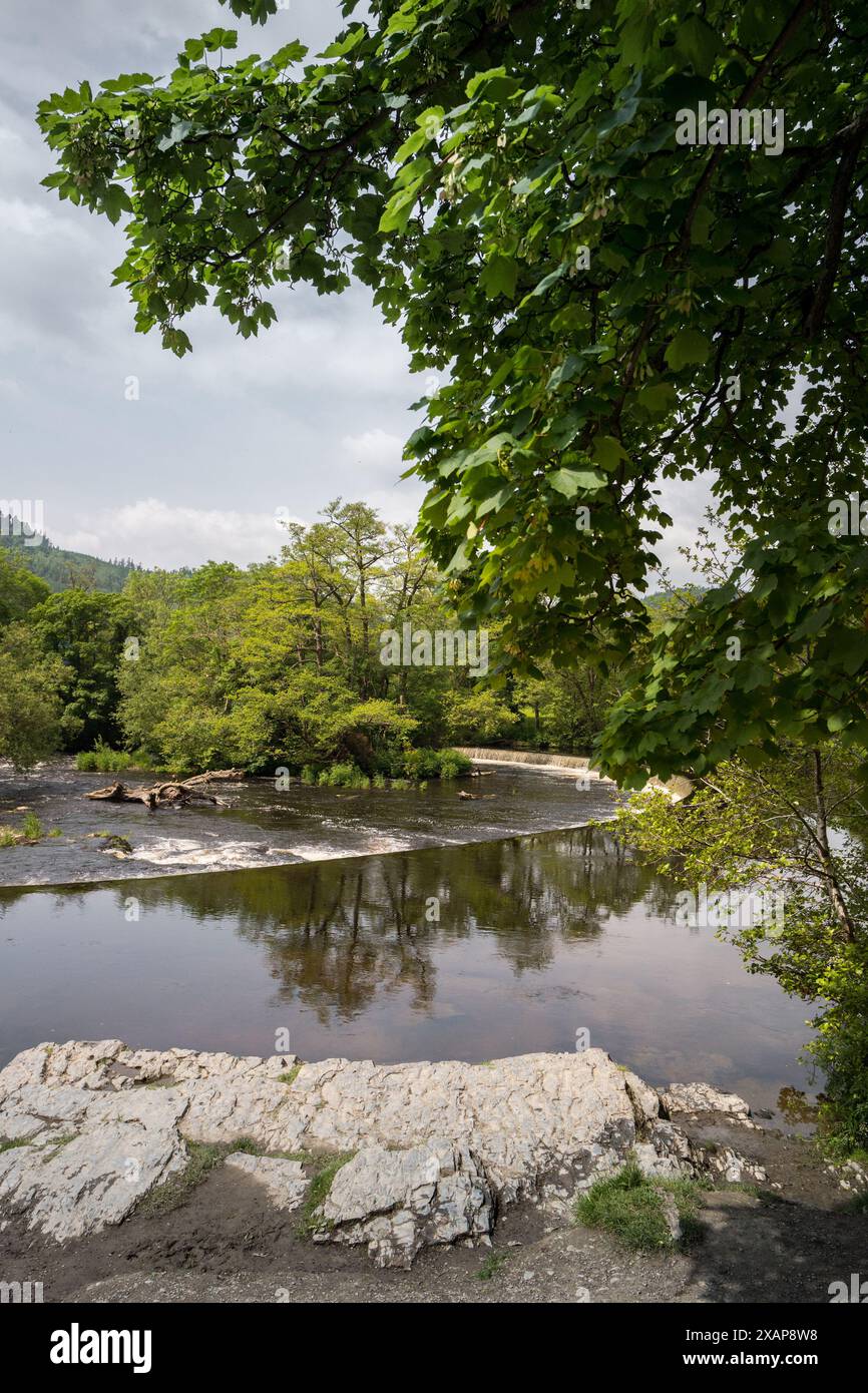Horseshoe walls designed by Thomas Telford to provide the head of water ...