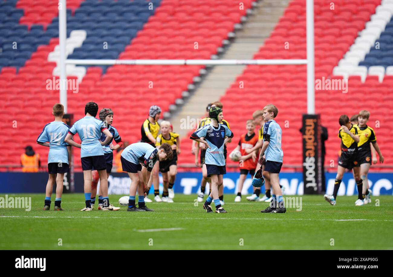 Ysgol gyfun gymraeg glantaf hi-res stock photography and images - Alamy