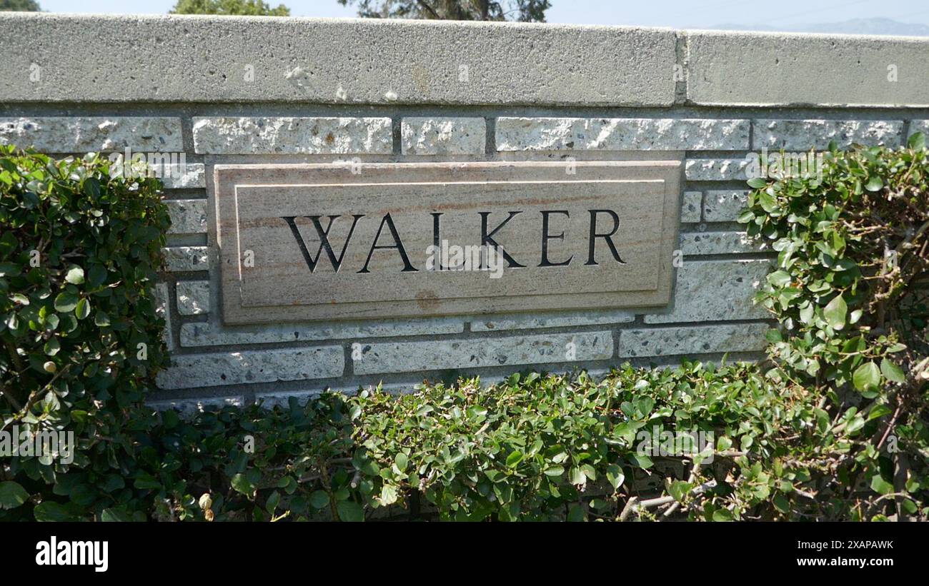 Los Angeles, California, USA 6th June 2024 Actor Paul Walker Grave in Court of Liberty, Gardens ...