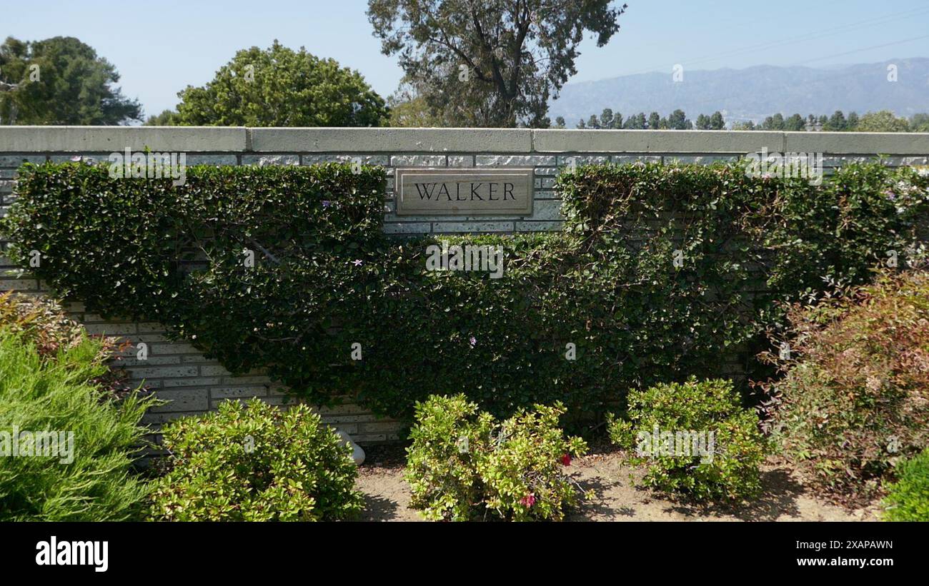 Los Angeles, California, USA 6th June 2024 Actor Paul Walker Grave in Court of Liberty, Gardens ...