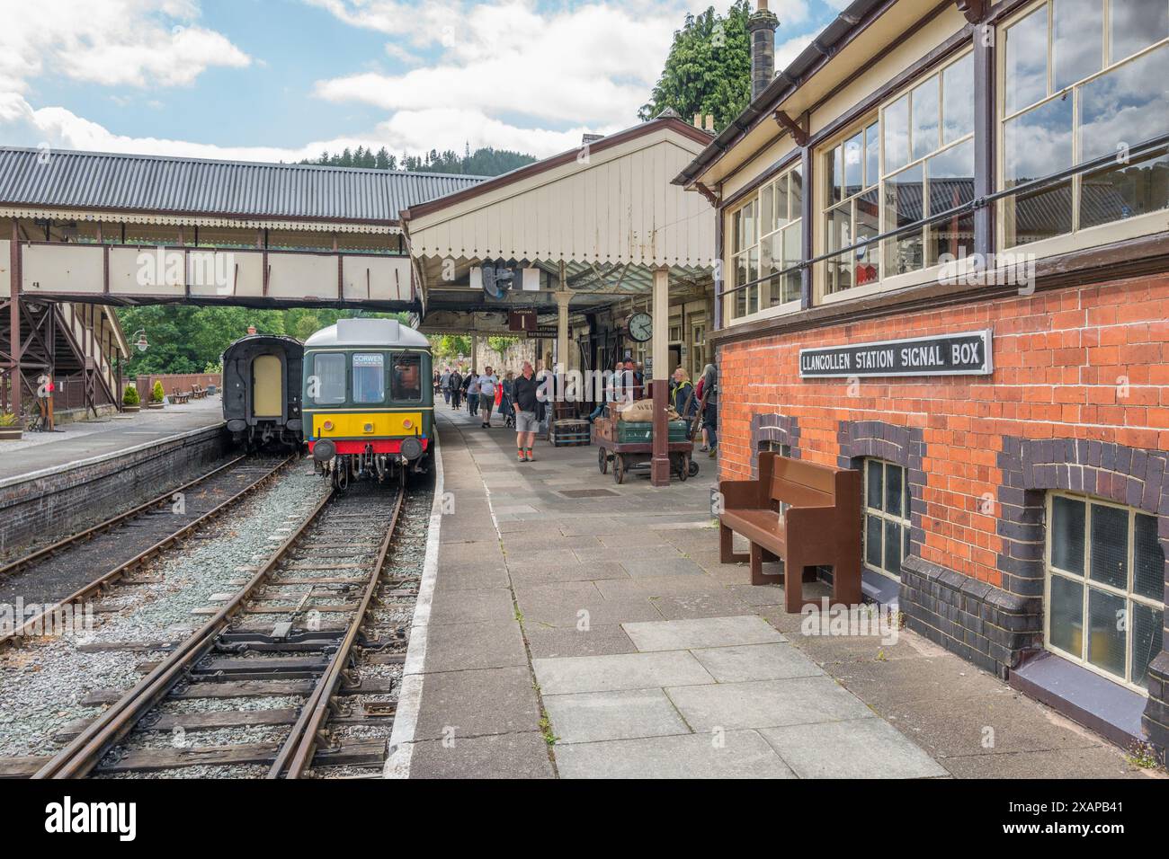 Class 108 Railcar operating on the Llangollen railway at Llangollen ...