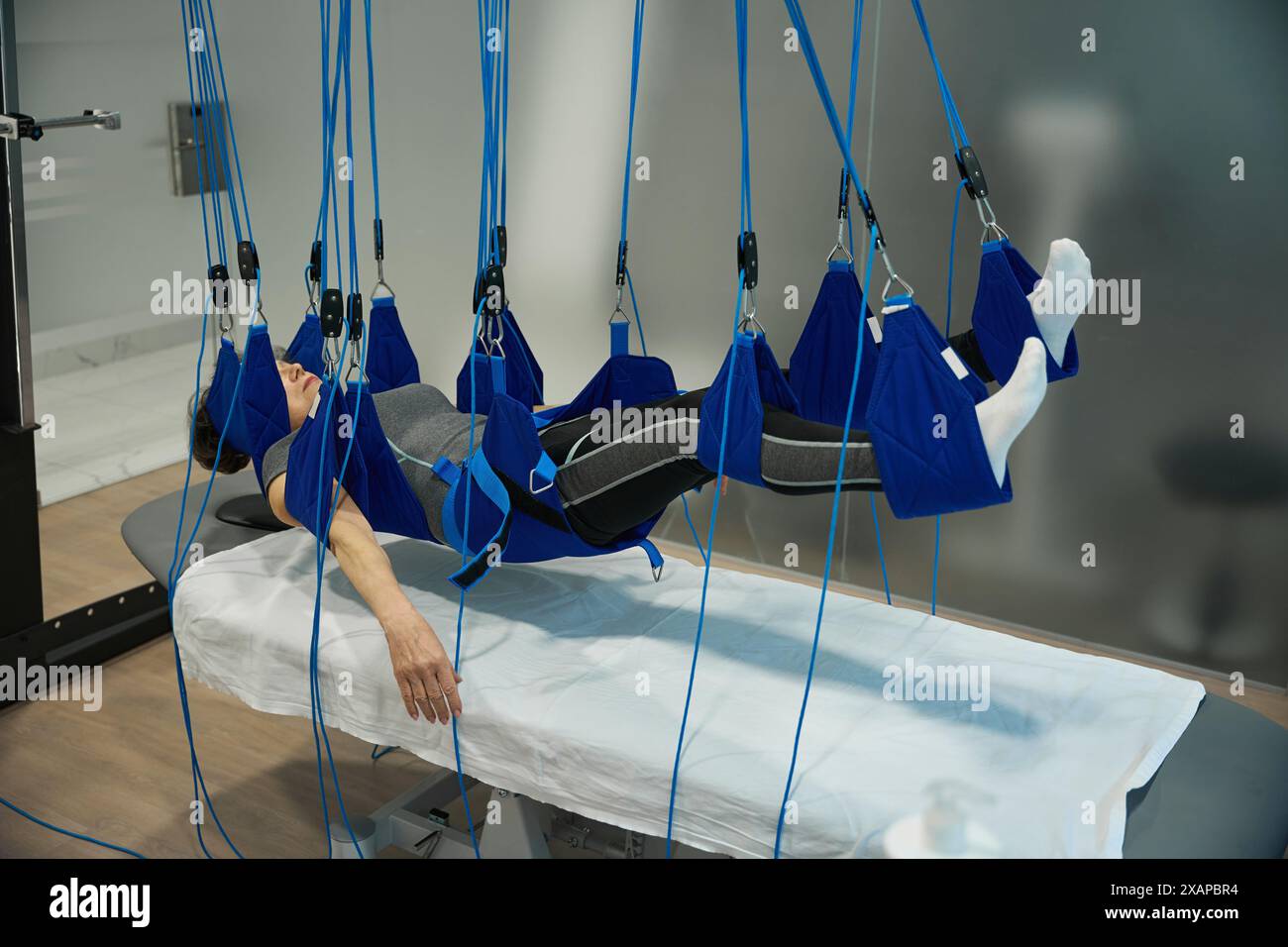 Suspended system hi-res stock photography and images - Alamy