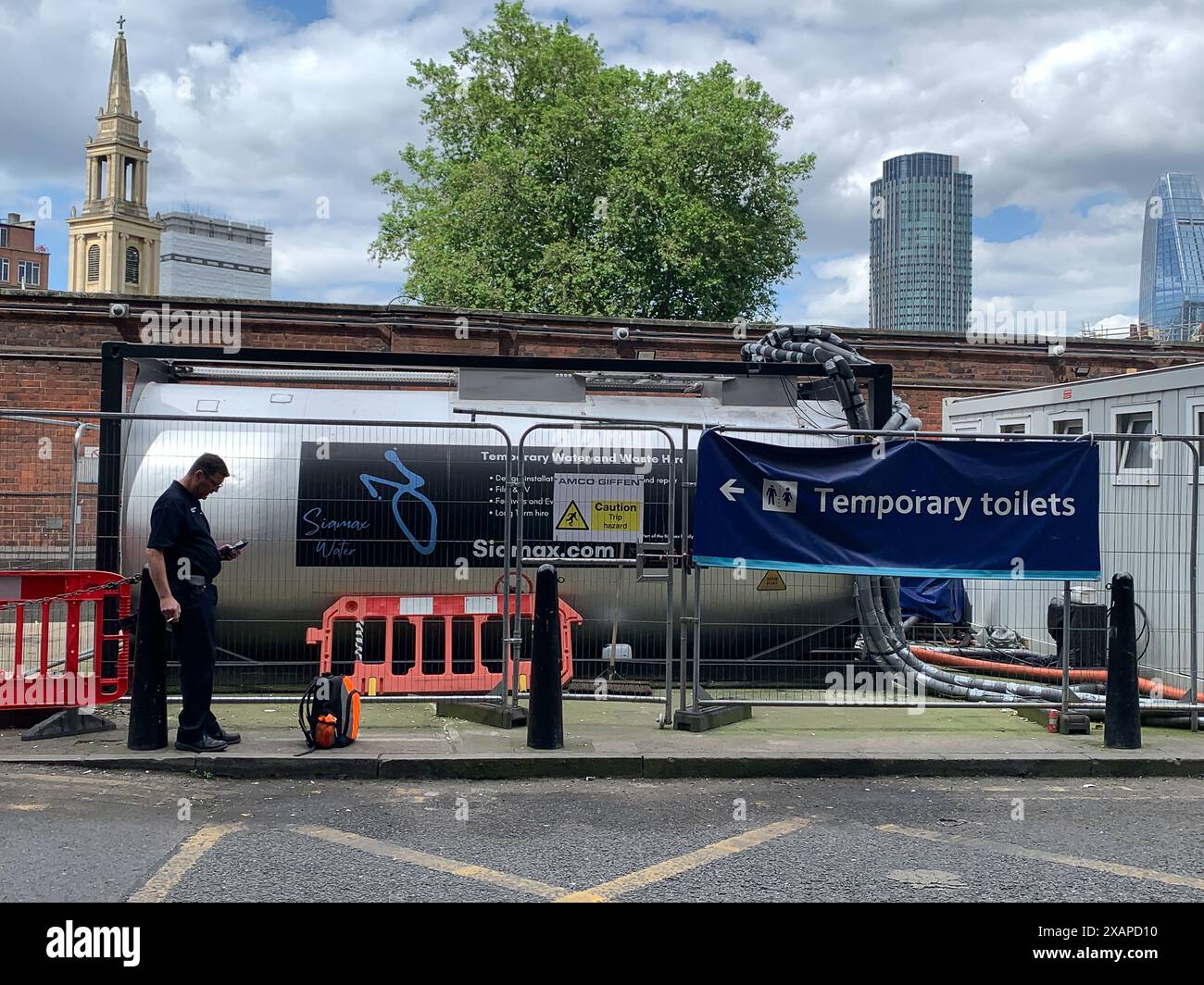 Waterloo station stock station hi-res stock photography and images - Alamy