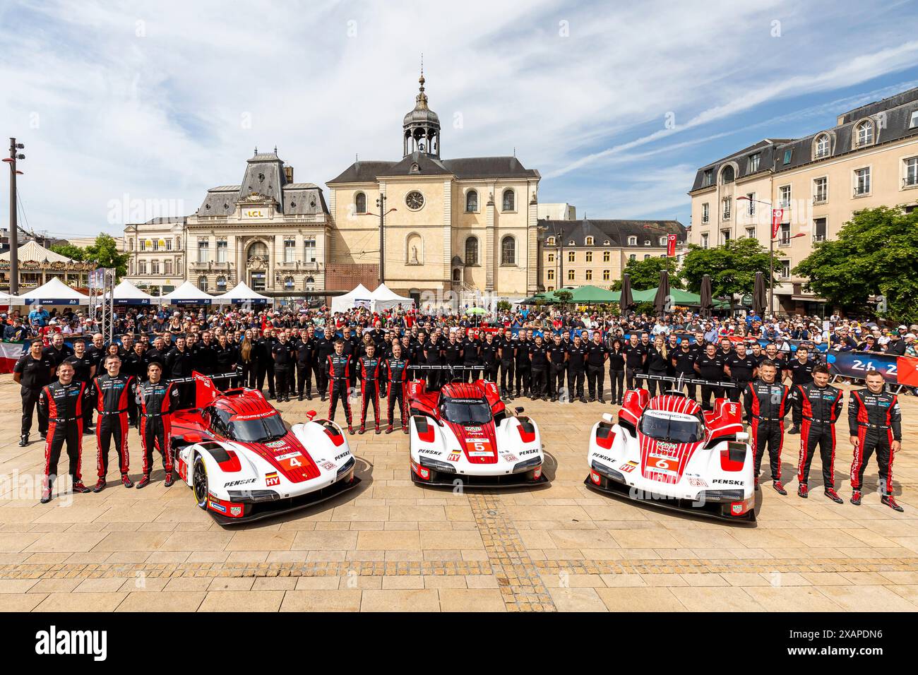 Le Mans, France, June 08 2024 Team picture Porsche Motorsport (Hypercar ...