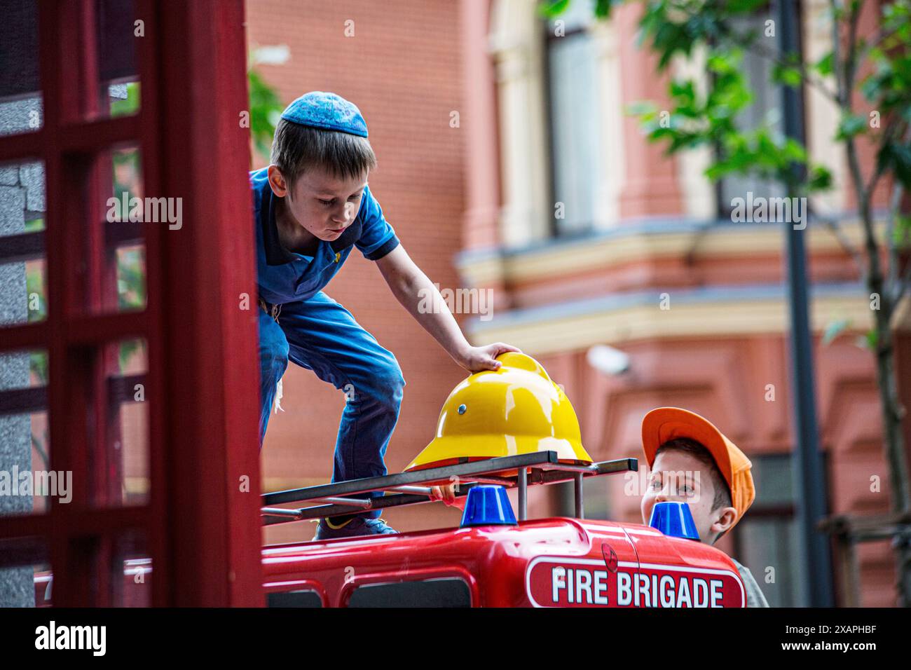 Next generation firefighters hi-res stock photography and images - Alamy