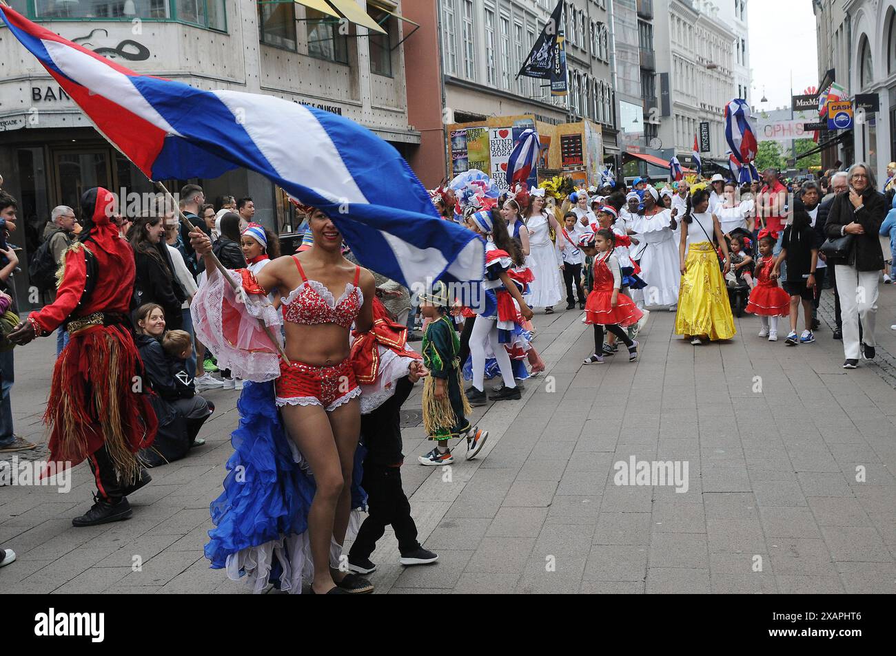Copenhagen/ Denmark/08 JUNE 2024/People and travellers and shoppers ...