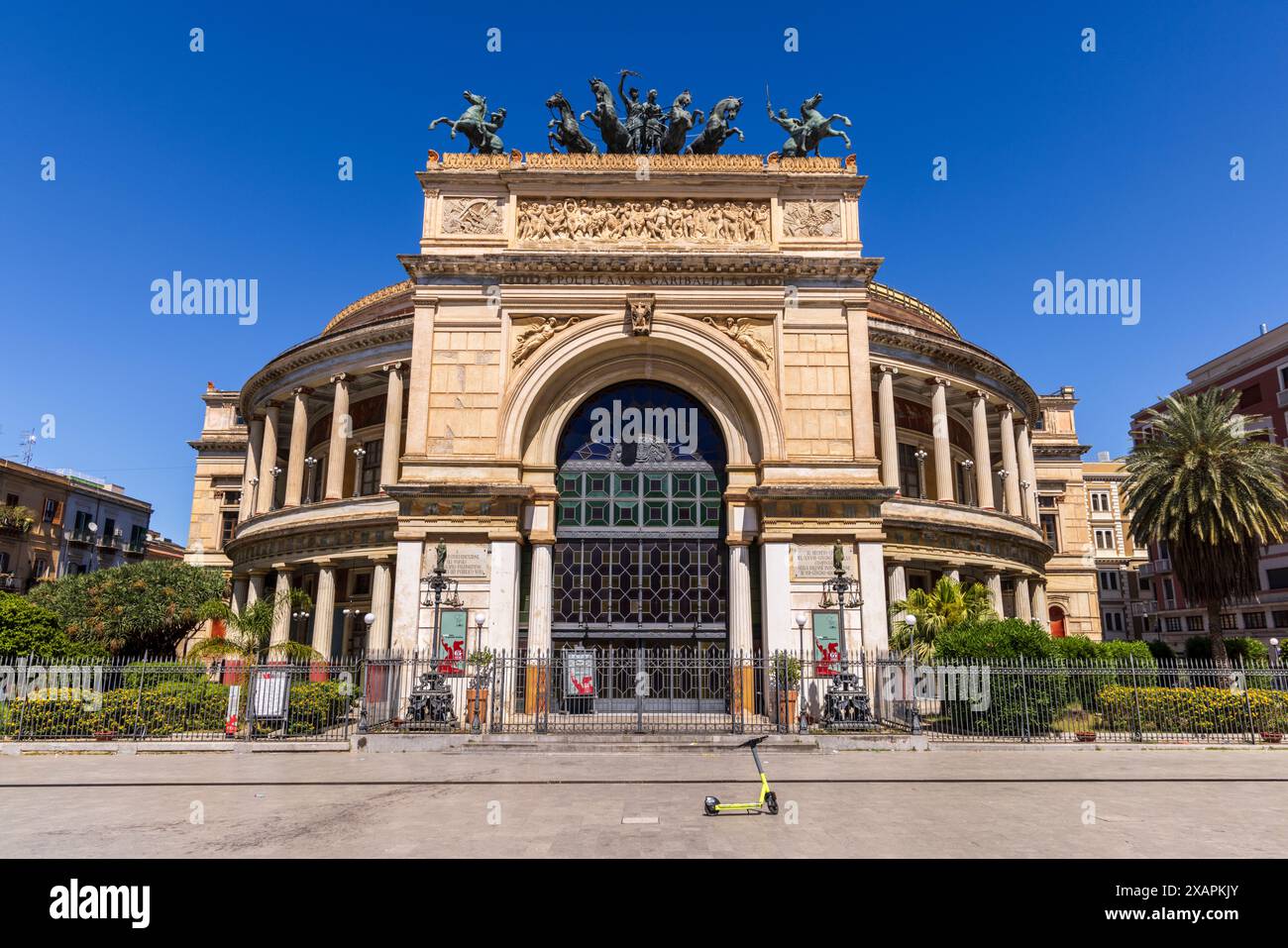 The Theatre Politeama Garibaldi in Palermo, Sicily Stock Photo - Alamy