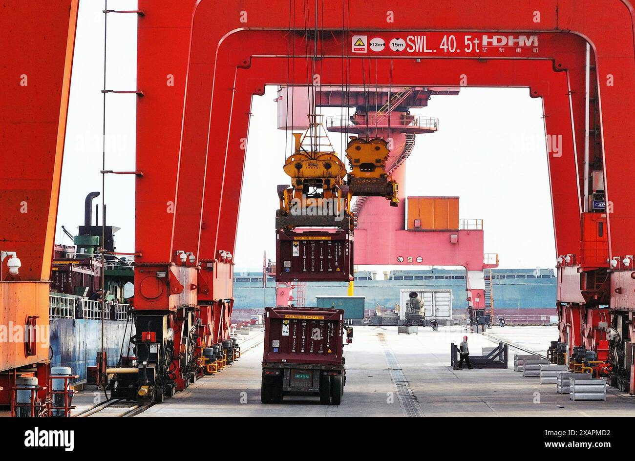 Suzhong international container hi-res stock photography and images - Alamy