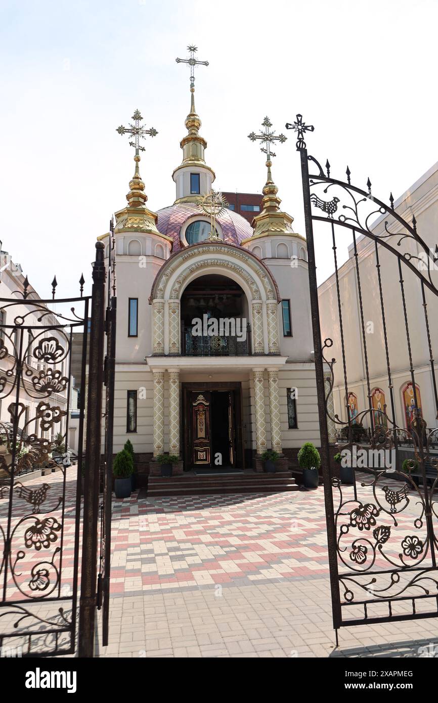 Non Exclusive: DNIPRO, UKRAINE - MAY 30, 2024 - The Church of the Icon of the Mother of God ...