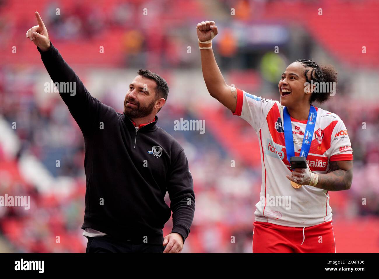 St Helens head coach Matty Smith (left) and St Helens' Chantelle Crowl ...