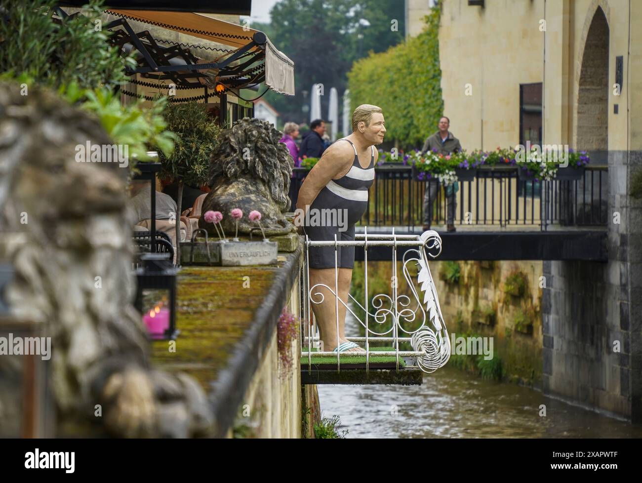 Statues, figures of everyday people in the city of Valkenburg ...