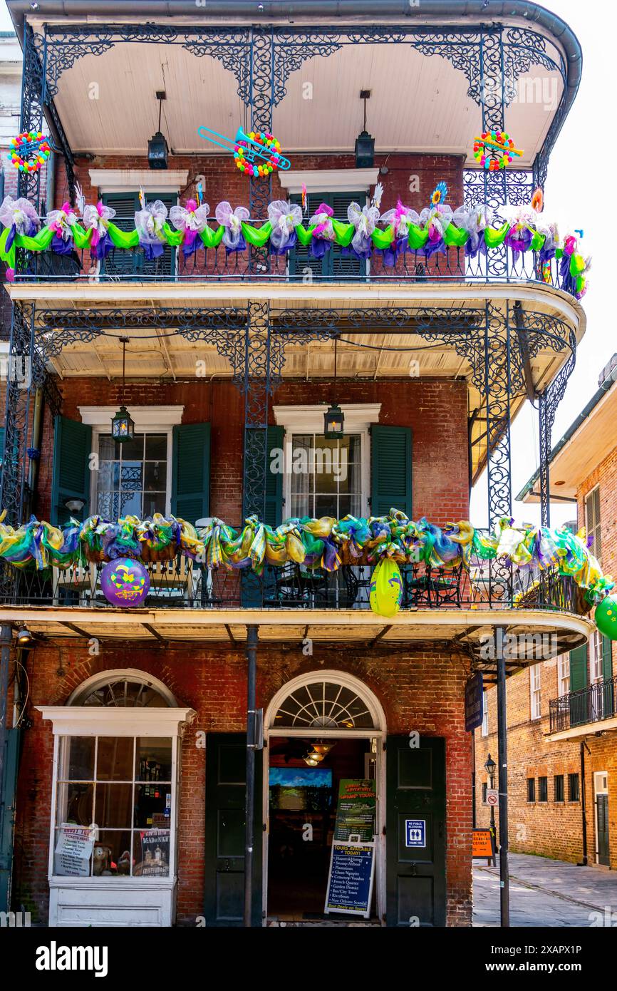 French Quarter, New Orleans, Louisiana State, USA. New Orleans townhouses (older buildings ...